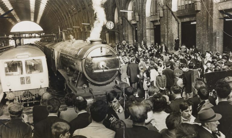 Flying Scotsman: modernity, nostalgia and Britain’s ‘cult of the past ...